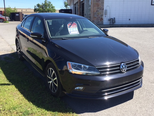 2015 VOLKSWAGEN JETTA COMFORTLINE TDI | Avenues Sales & Leasing